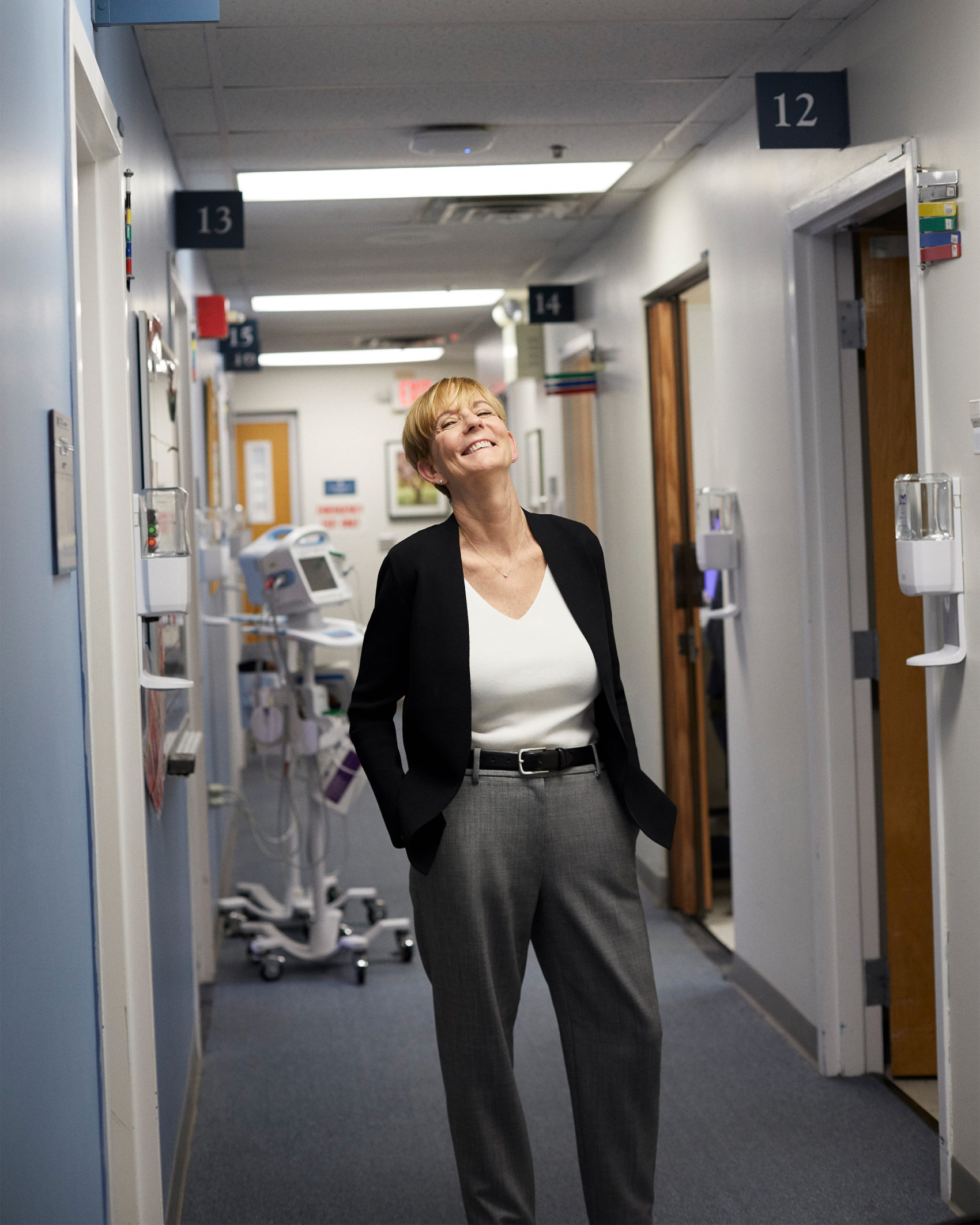 Dr. Lisa Sanders Solves Medical Mysteries and Answers Over 100 Emails a ...