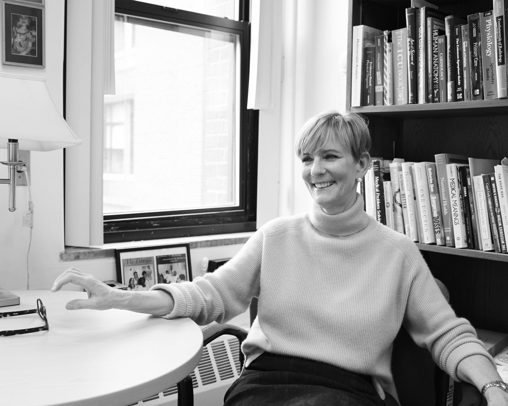 Dr. Lisa Sanders Solves Medical Mysteries and Answers Over 100 Emails a ...