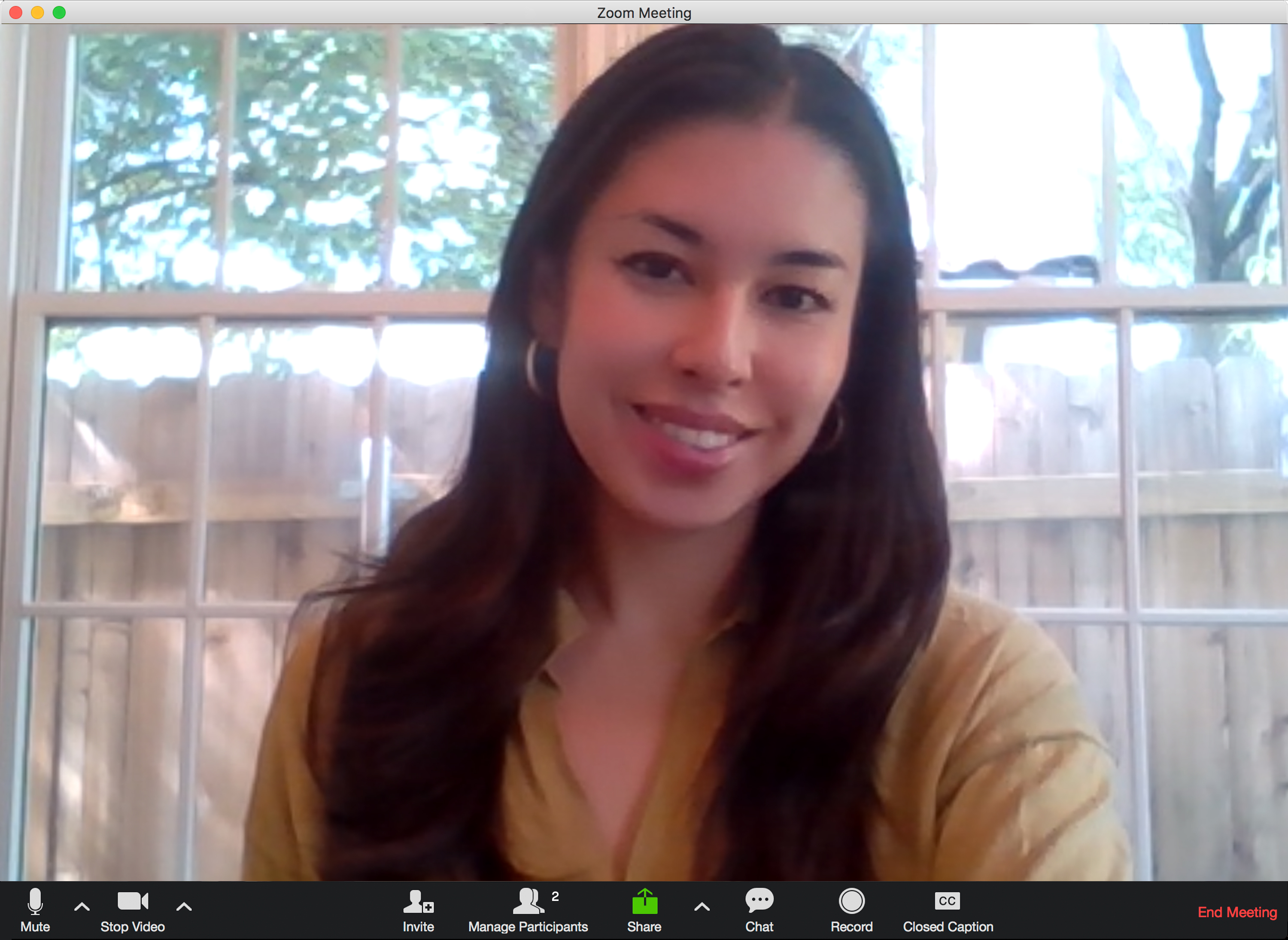 10 Foolproof Virtual Interview Outfits (Depending on Your Industry)