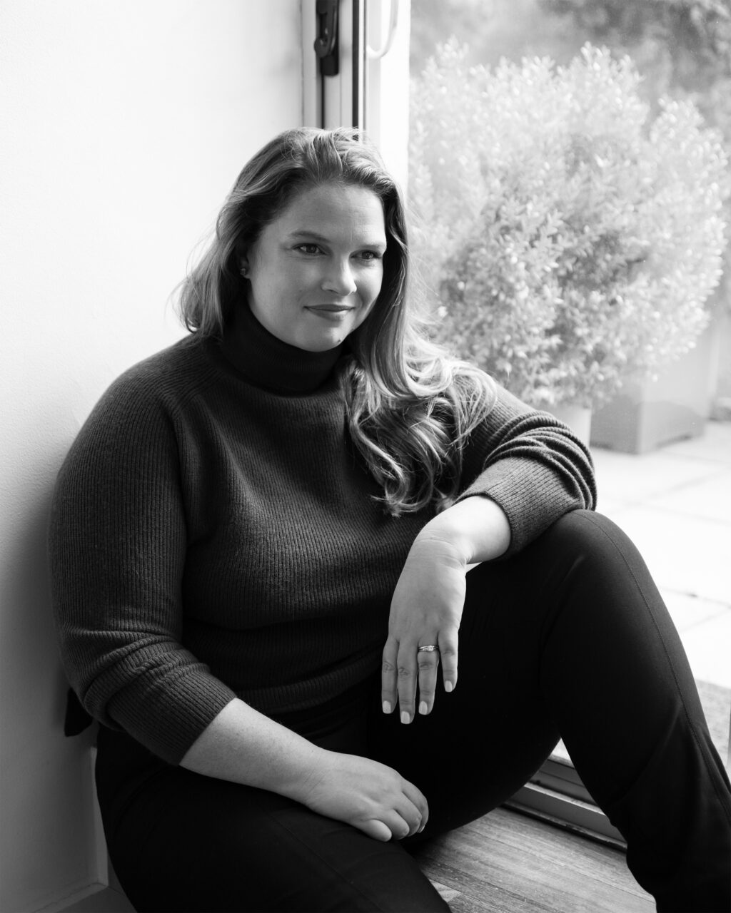 Kate Baer Turns Rude Comments into Poetry—and Fridays into a Tradition