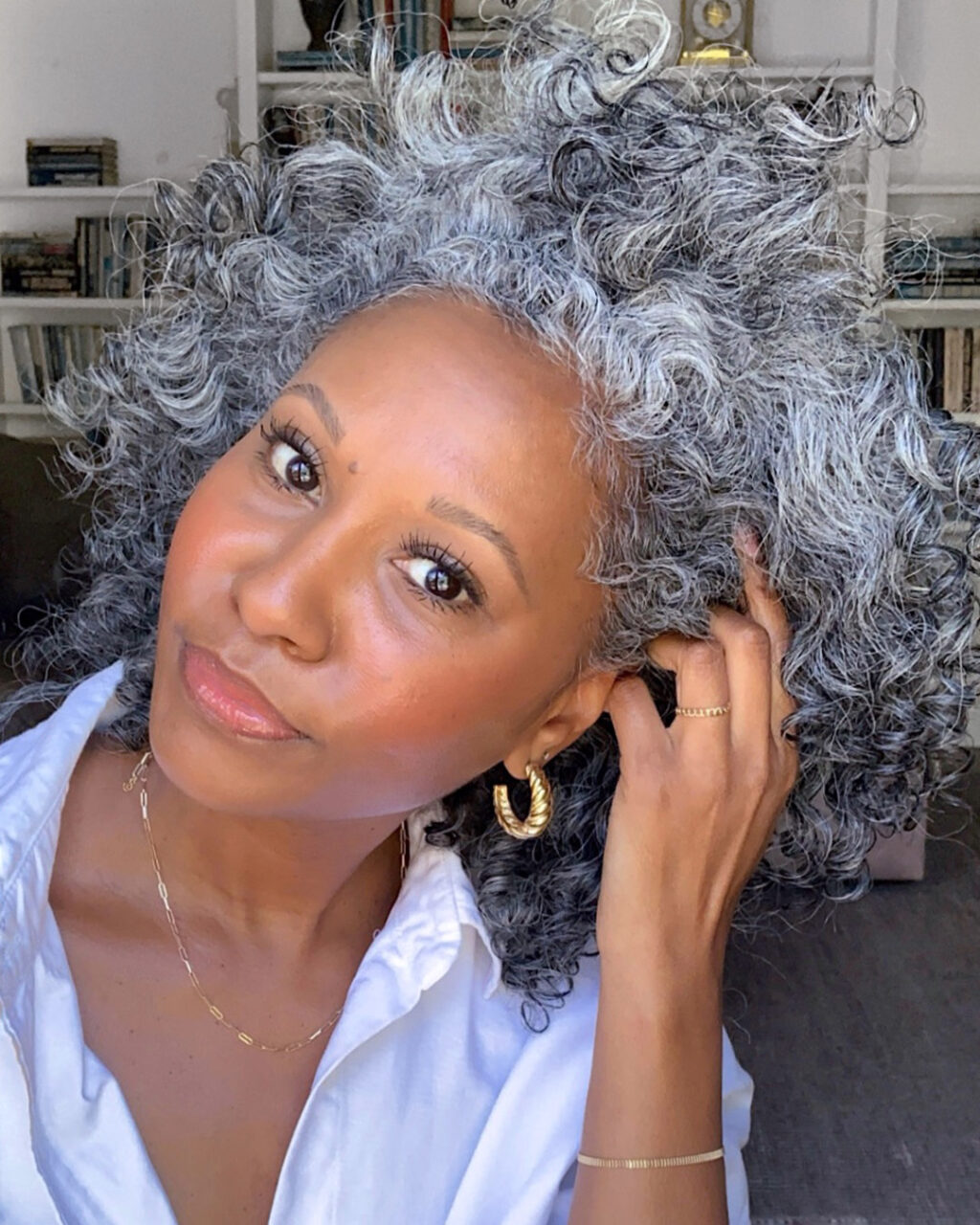 Going Gray? Here's What to Know About Making the Transition at Work