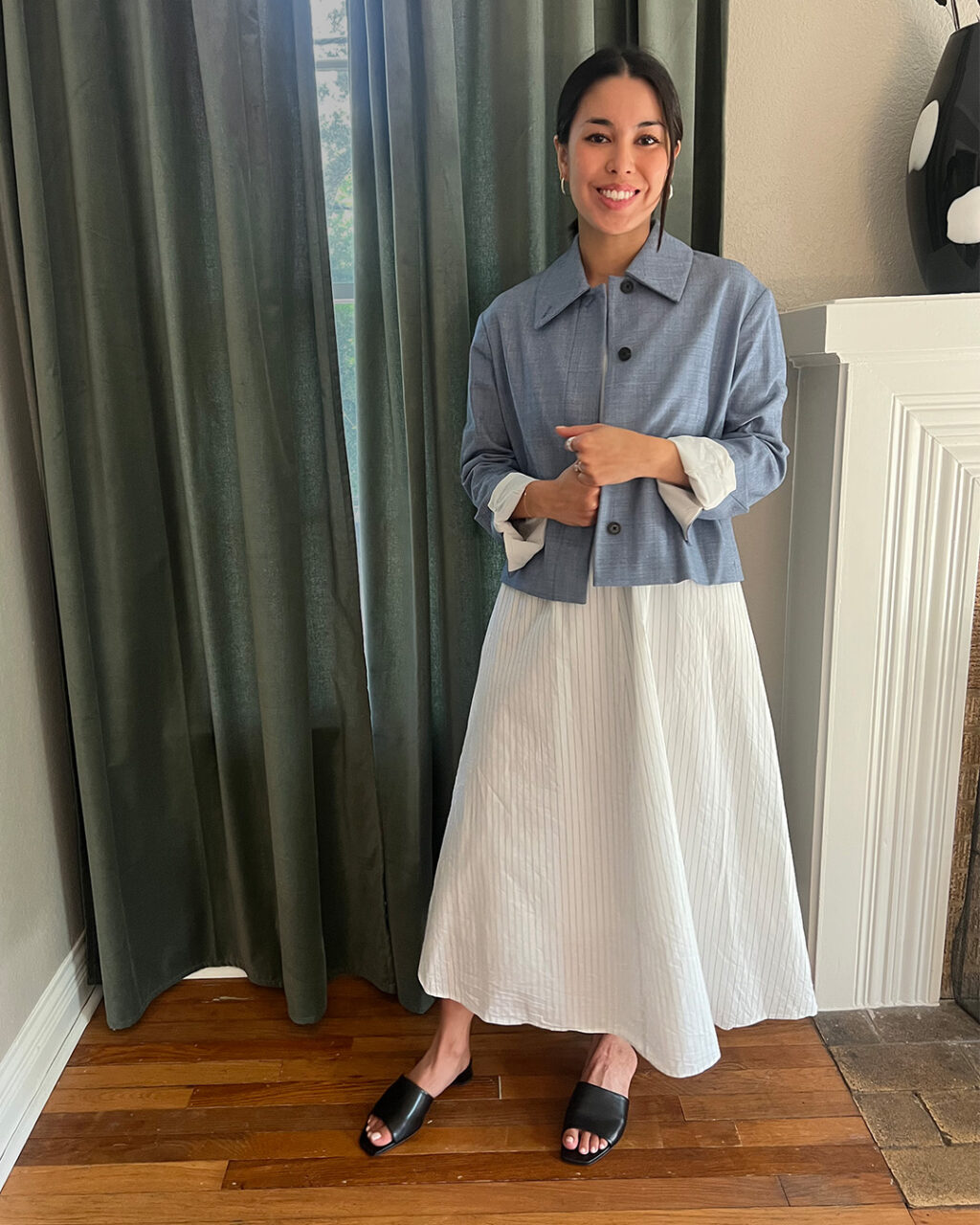 How to Look Professional in Hot Weather: Eight Outfits to Try