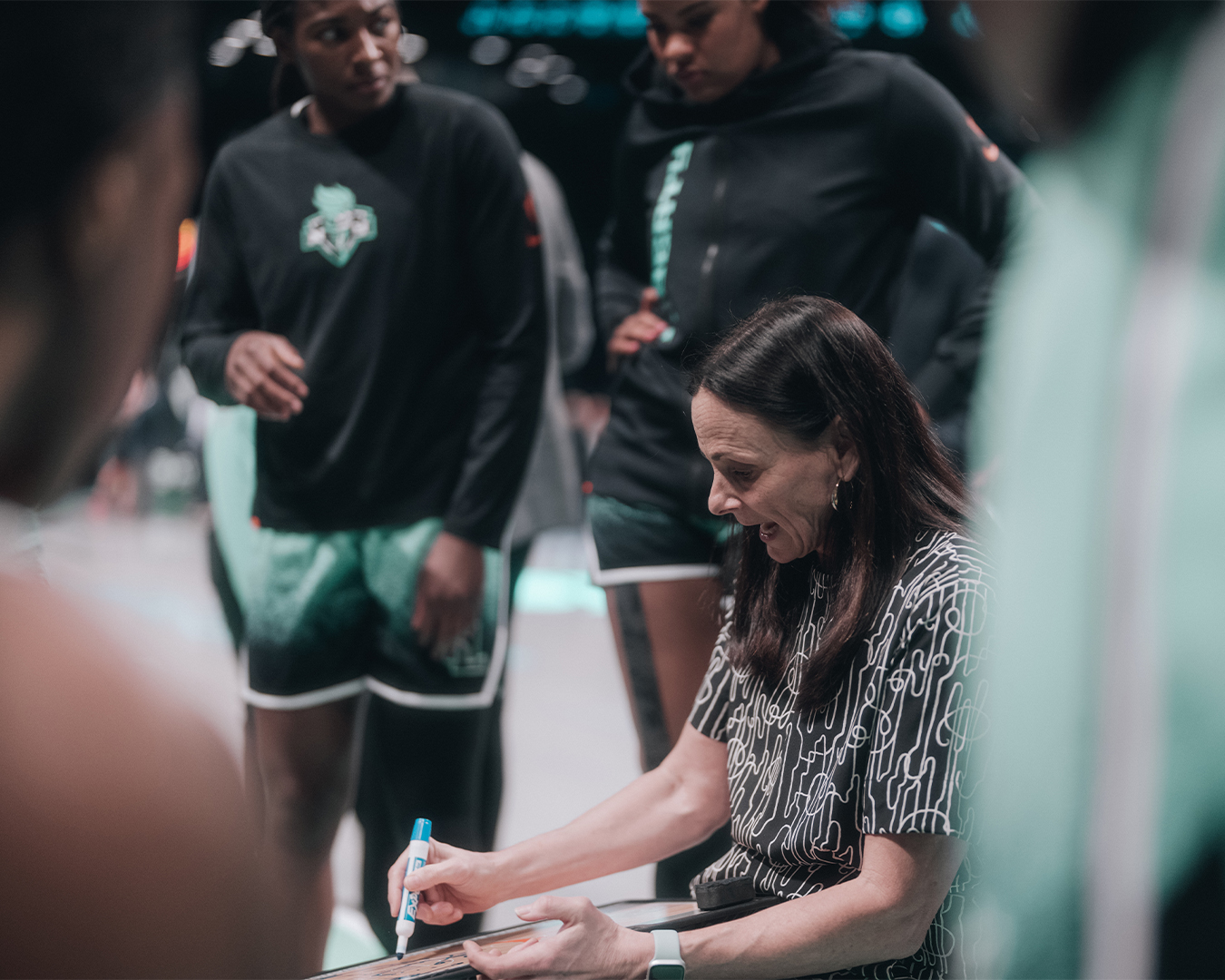 Leadership Advice from a WNBA Coach: It Starts with Team Culture