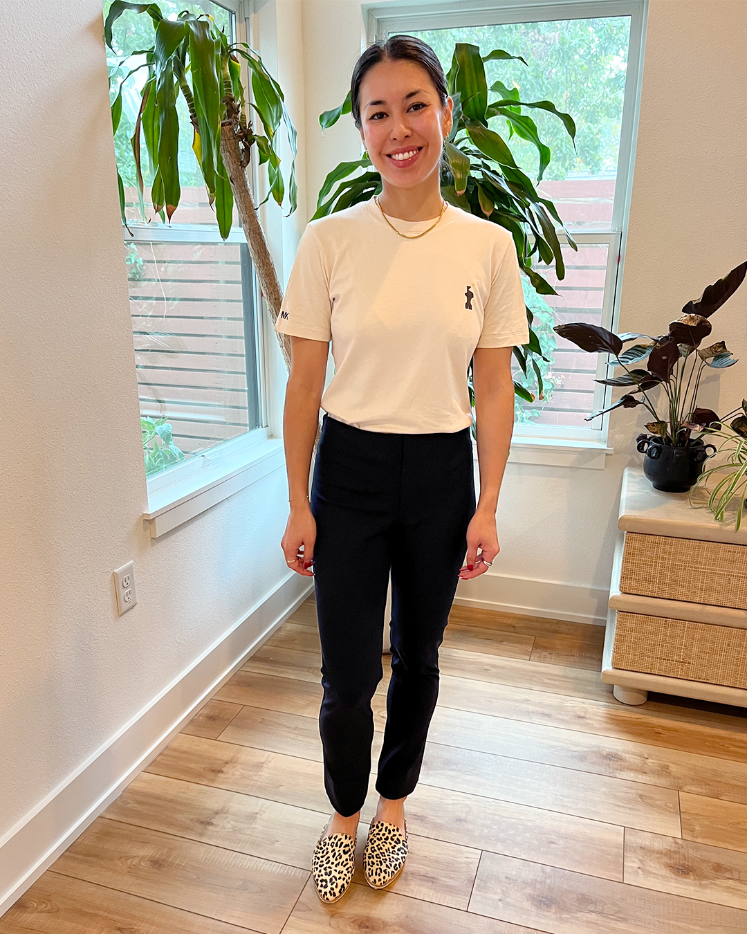 How to Tuck in a Shirt (Five Ways)—From Fitted Shirts to Oversized