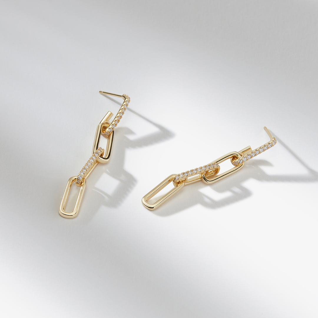 How to Dress Up a Black Dress: 10 Accessories to Elevate Your Look