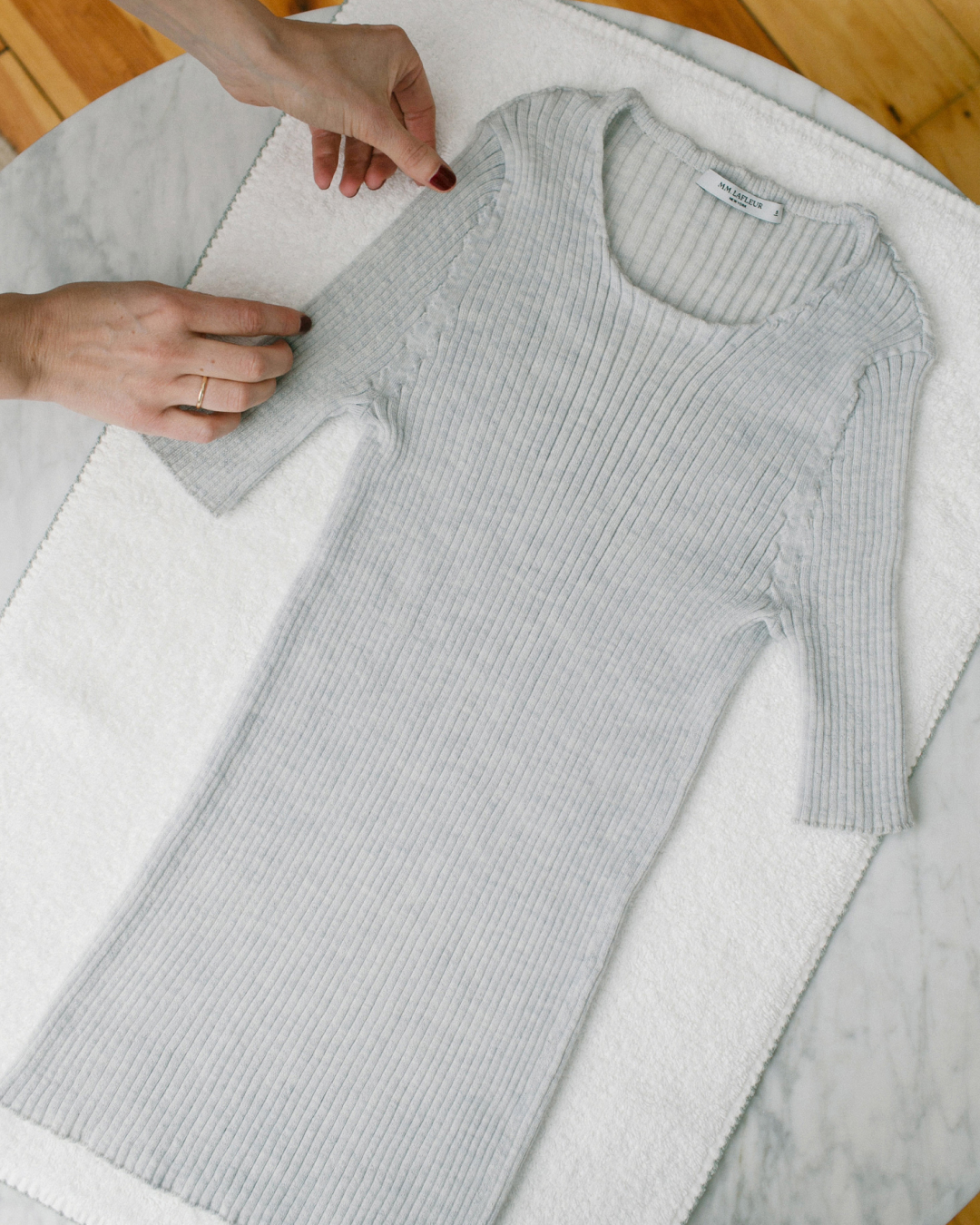 How to Take Care of Knitted Clothes - From Handwashing to Depilling